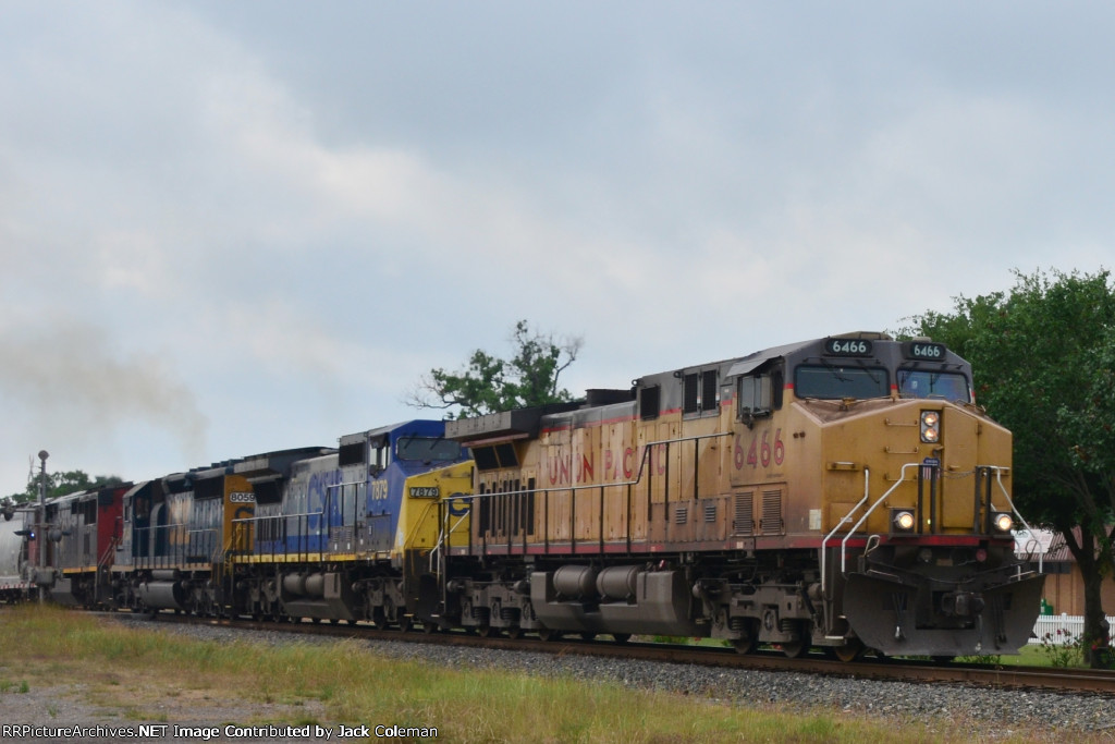 UP 6466 at Grapeland